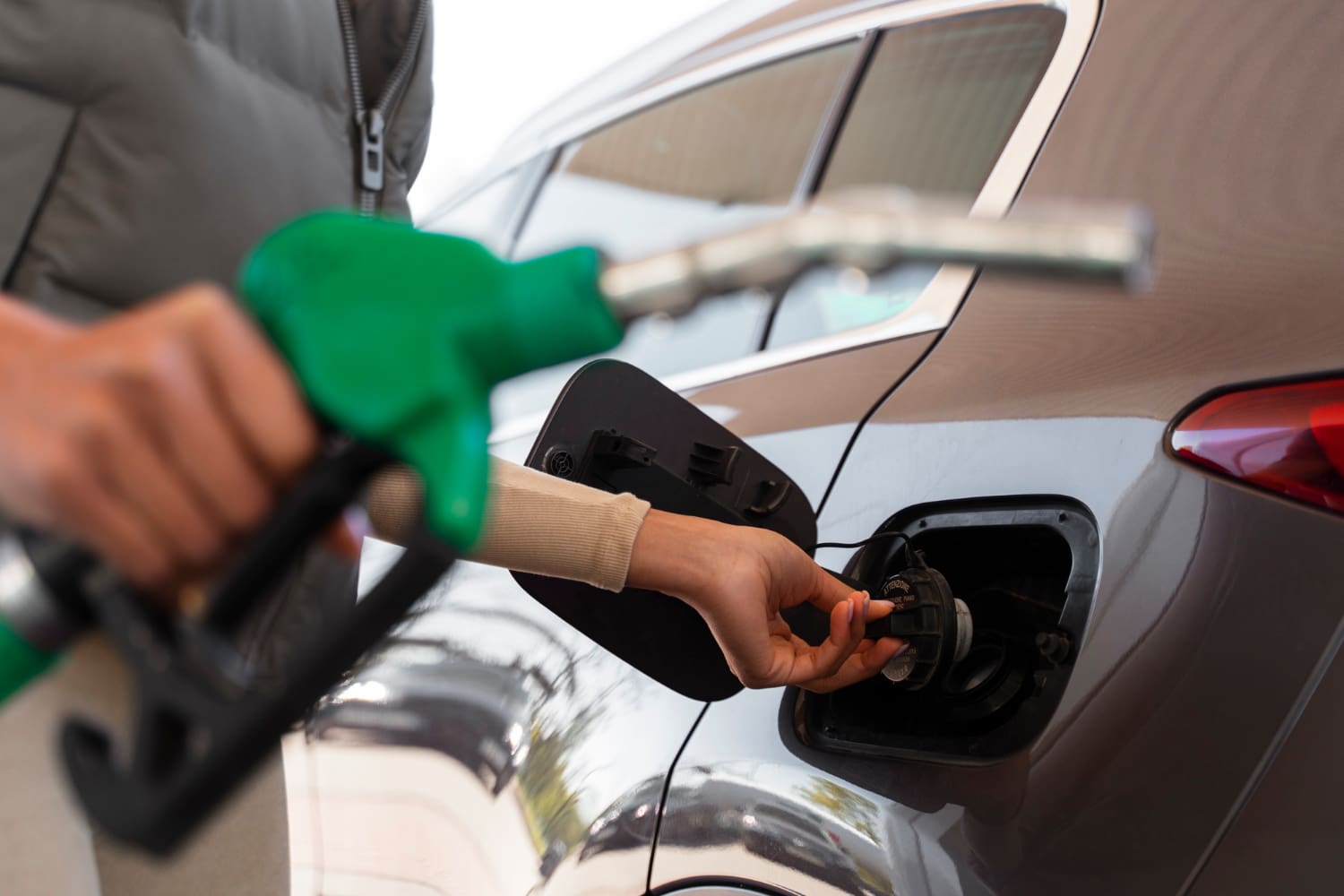 Tipos de combustible para autos en Chile: gasolina, diésel, eléctricos ...