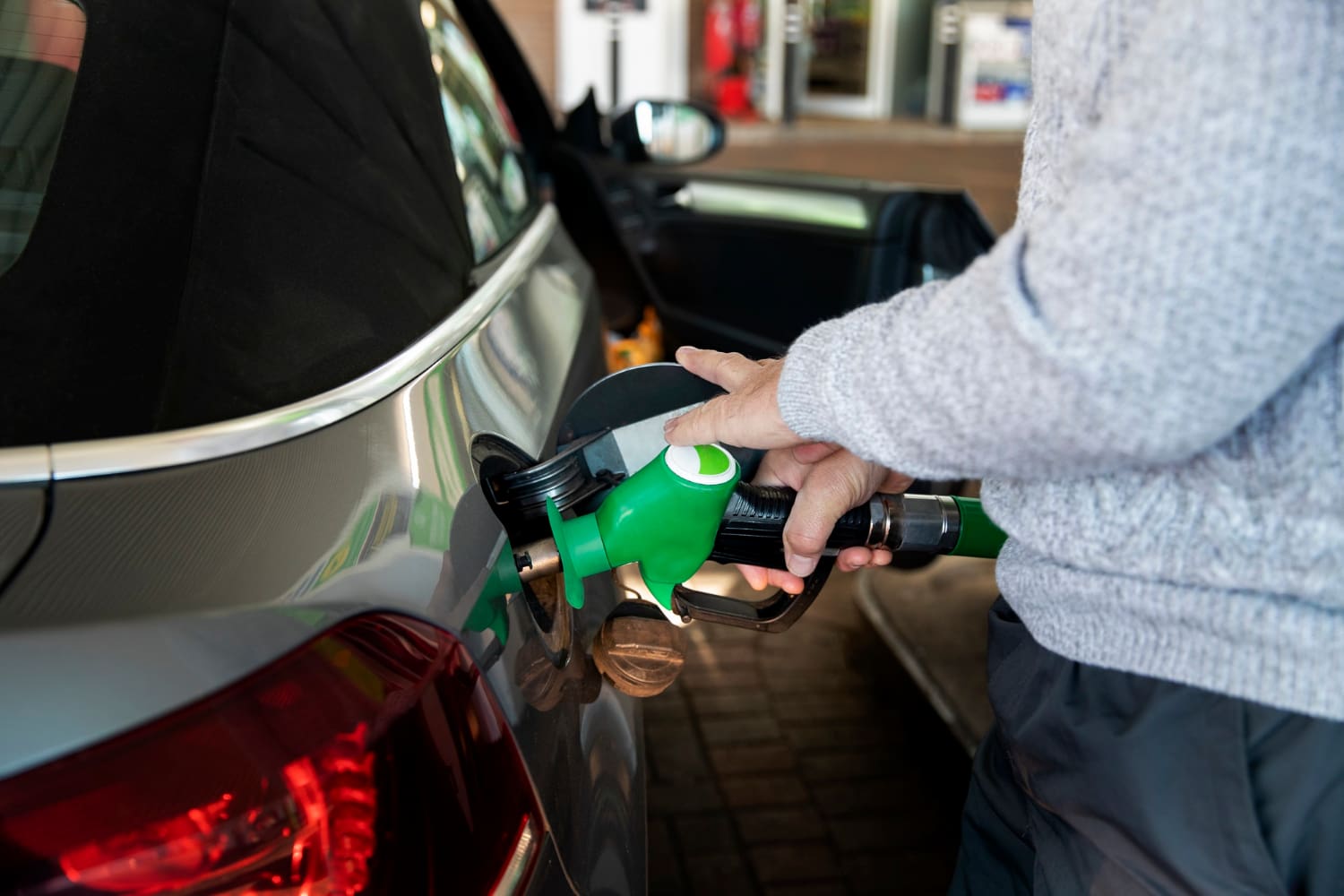 Tipos de combustible para autos en Chile: gasolina, diésel, eléctricos ...